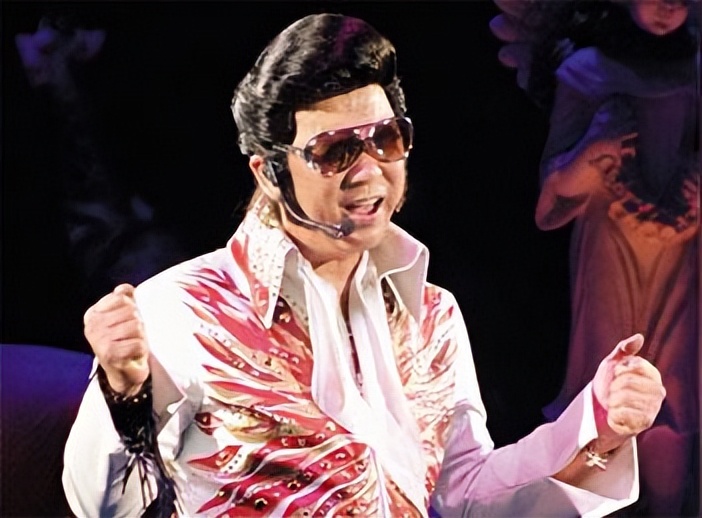 The music legend of Elvis Presley, the music career of Elvis Presley ...