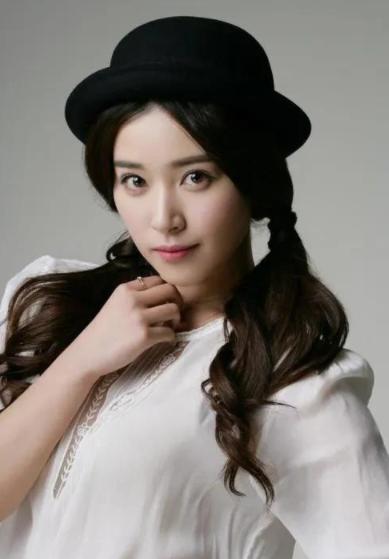 The cold goddess, who fell in love for 4 years and was broken up by her ...