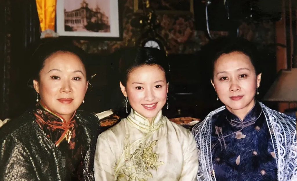 Shanghai Film Actors Yan Yongxuan, Cui Yueming, and Wu Jing recently ...