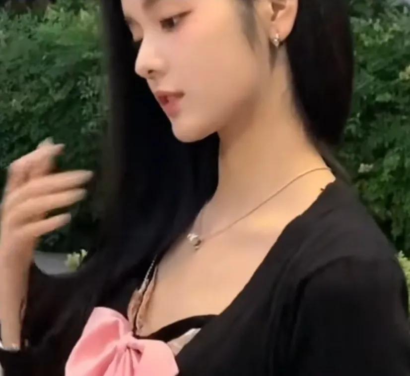 Xiaoyi sent a long post to respond to the love affair with Ren Shihao - iNEWS