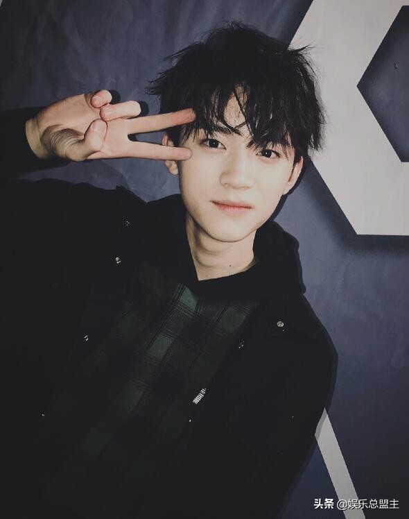 Behind the change of name in the concert, Zhou Yiran's dark history ...