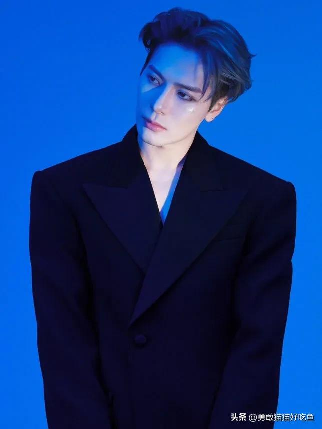 Che Yinyou Wang Jiaer He Junlin - iMedia