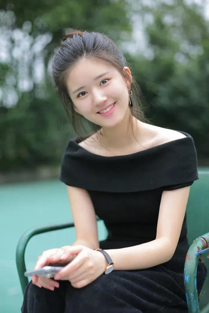 Who says short women are not good-looking?These 5 short female stars ...