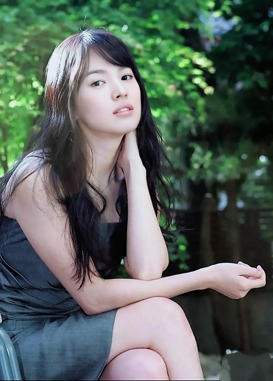 Song Hye Kyo is so beautiful - iNEWS