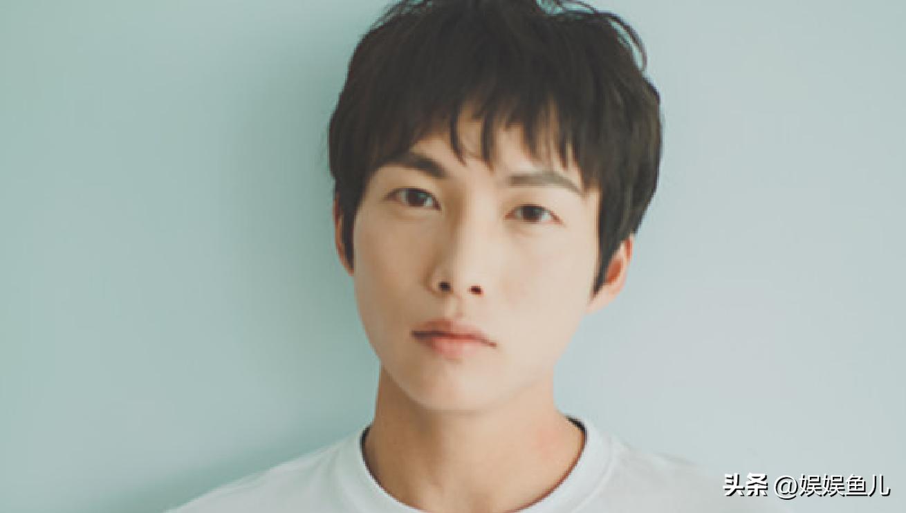 "The Reason I'm Back to Seventeen" is on the air, and Zhang Miaoyi and ...