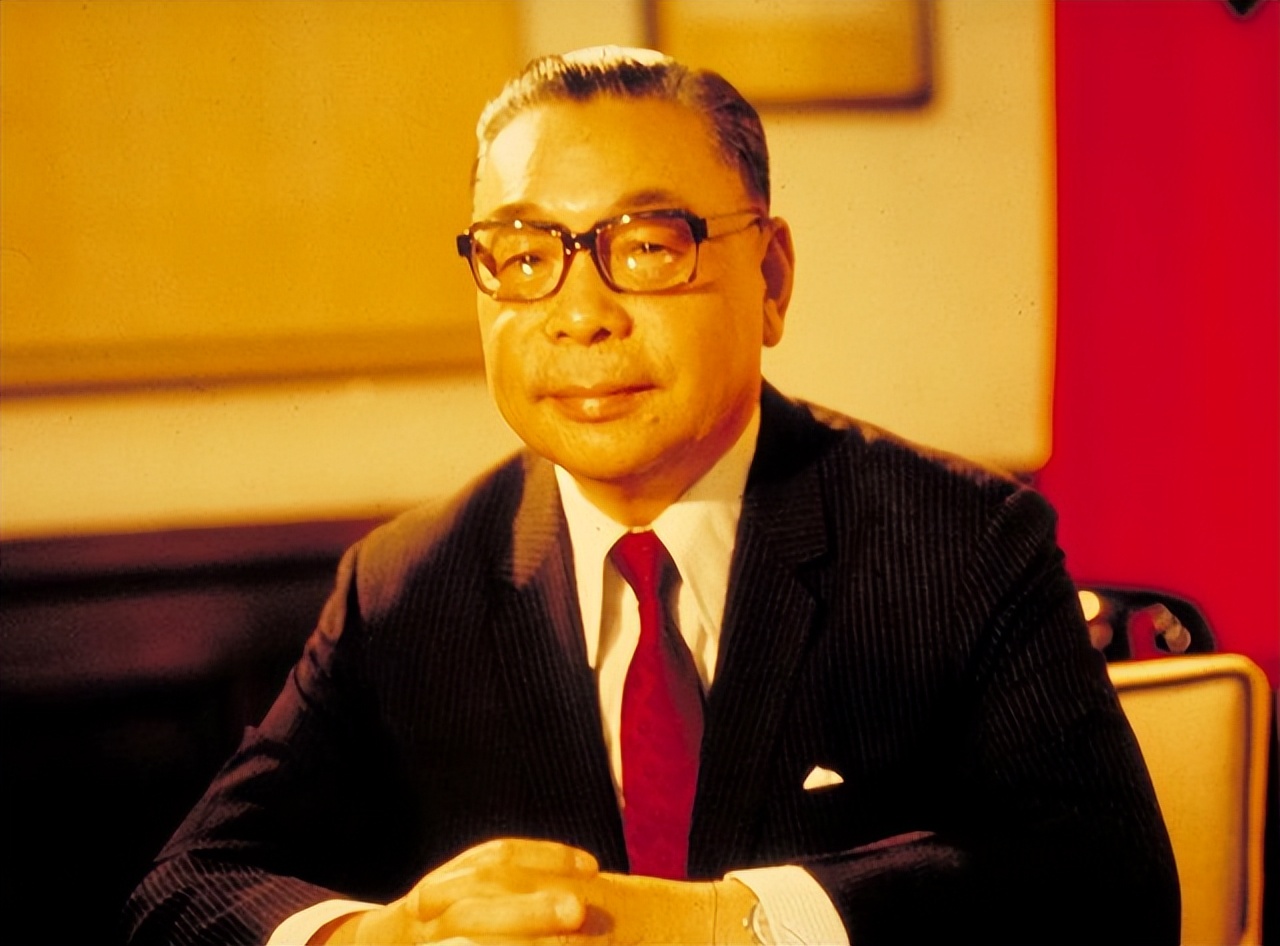 Misdiagnosed to death, the emperor's funeral, Song Meiling and Chiang ...