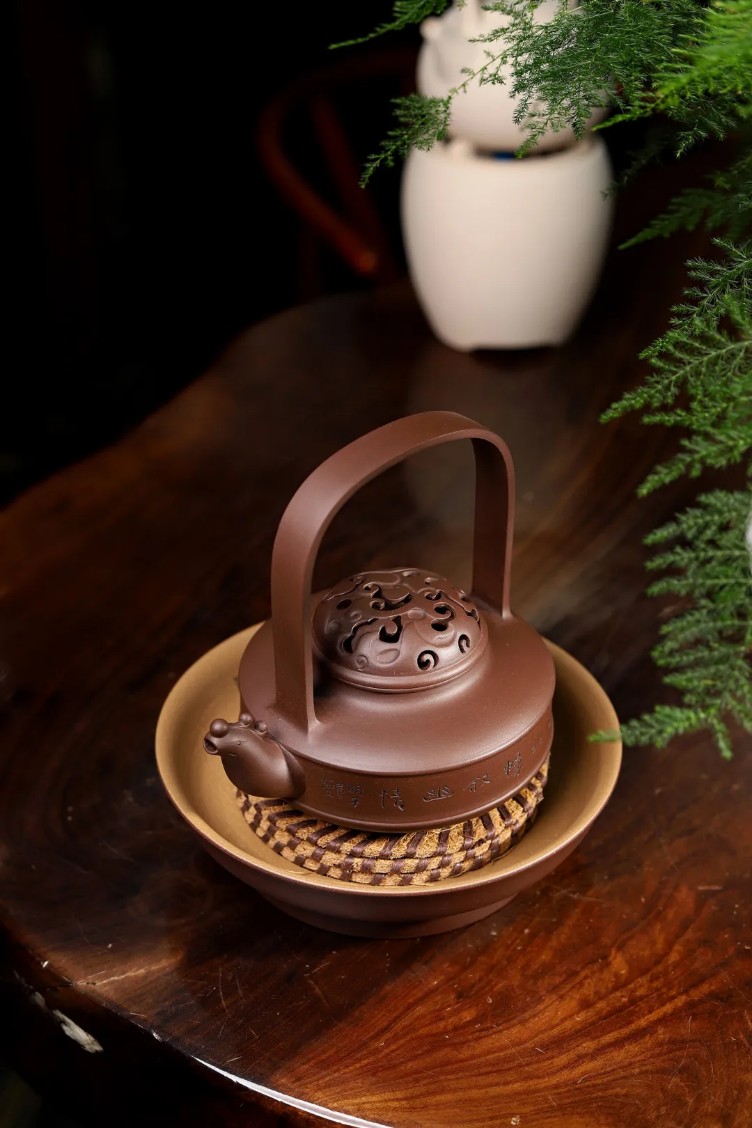 Bao Fengyan's original classic "Ming Ti Hu·Zhang Bing Document·Mao Guoqiang Inscription" - iNEWS