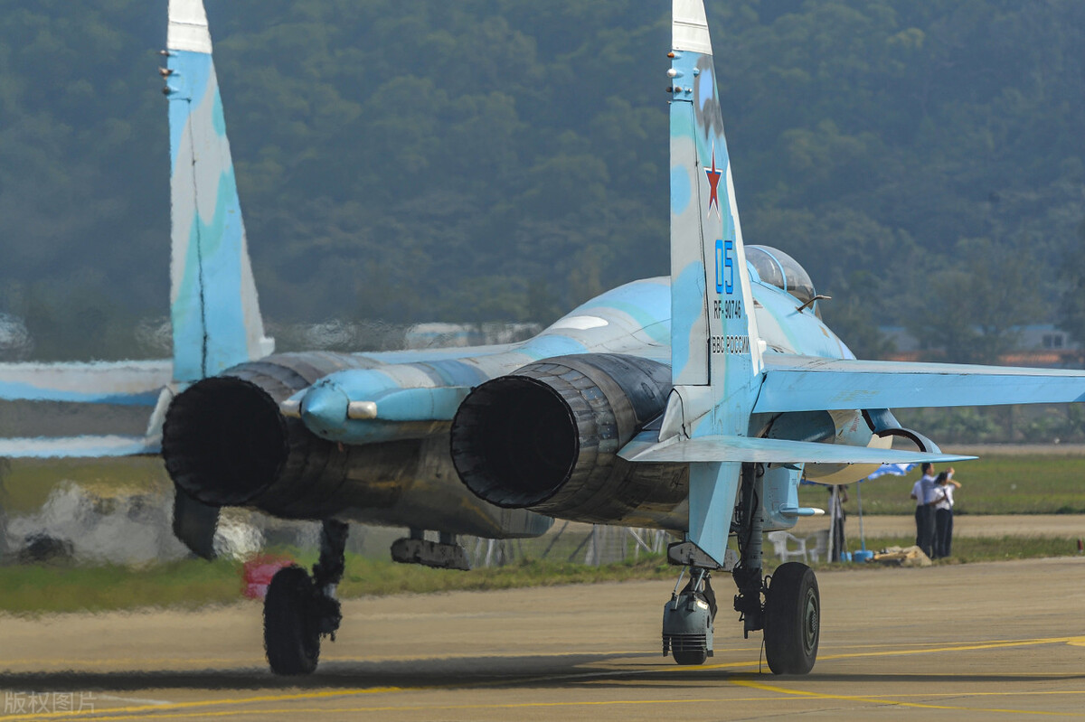 How to refine the side family Su-27? - iNEWS