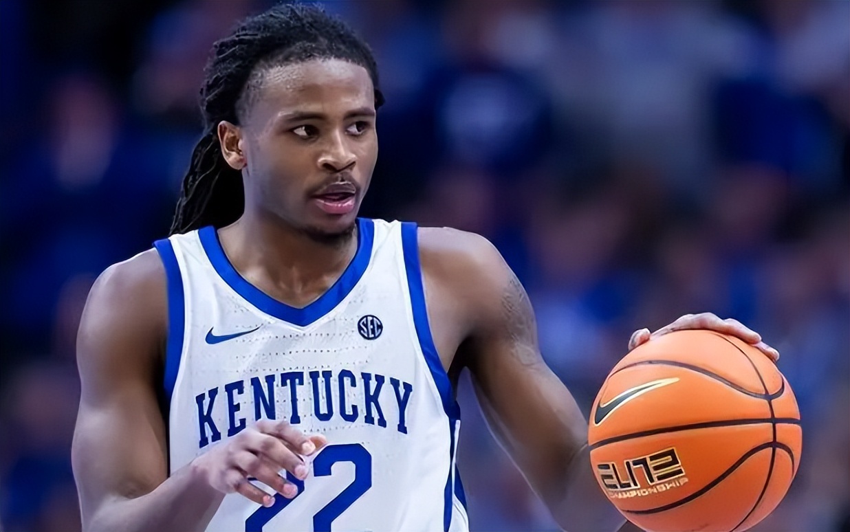 Carson Wallace shows potential in Summer League with 10 points, 2 ...