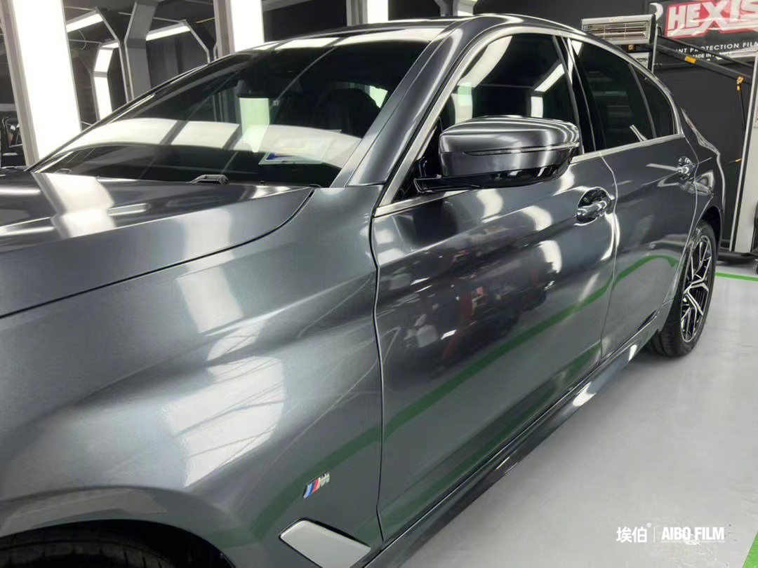 Eber Color Change Film PET Moonlight Lime-BMW, the color is low-key but ...