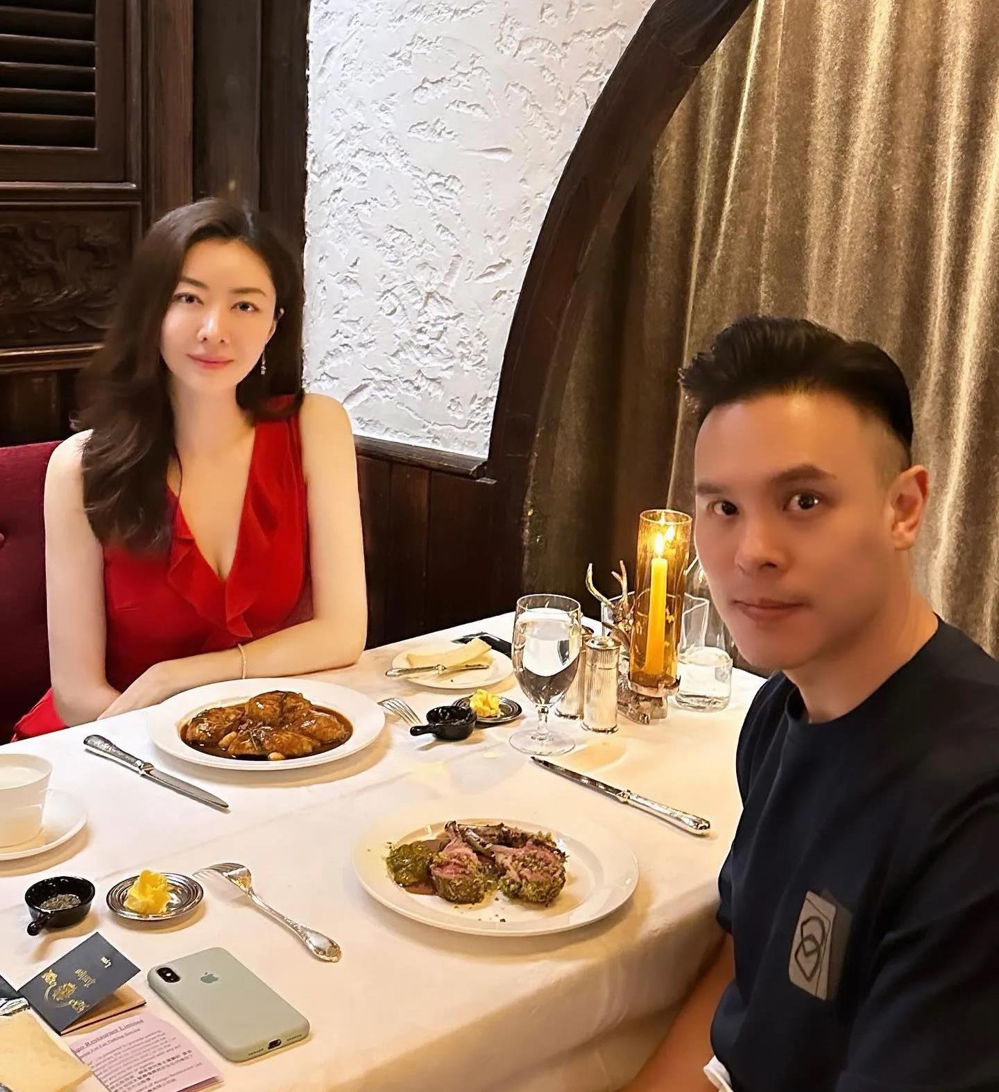 Xiong Dailin and his wife celebrated their 7th wedding anniversary and ...