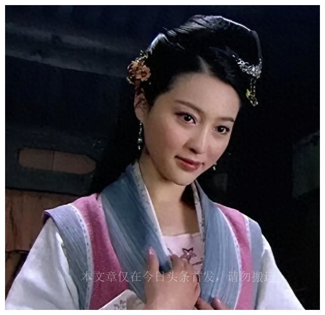 "The Most Beautiful Pan Jinlian" Gan Tingting: After becoming famous ...