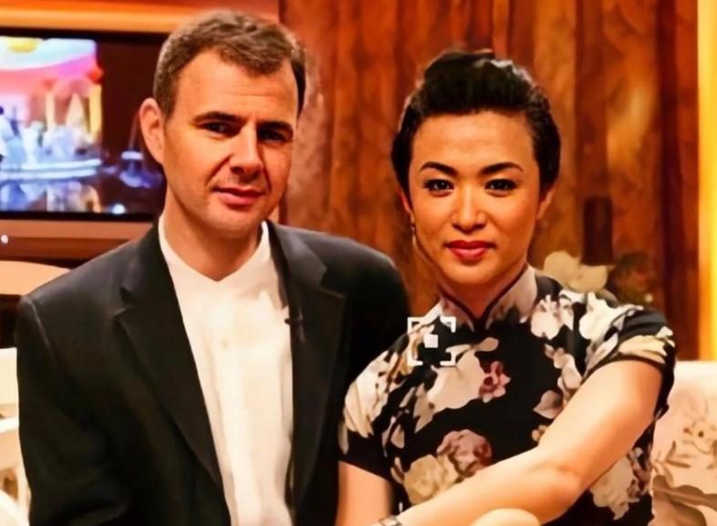 Jin Xing's mother Han Ying: The son became a daughter, overcame the ...