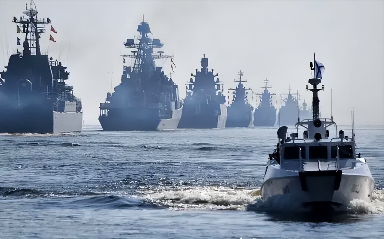 The Russian Pacific Fleet conducts major exercises with 60 ships and 35 ...