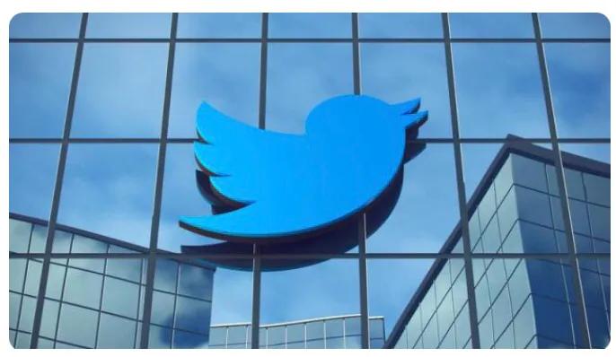 Twitter tweets Singapore office workers evicted, no money to pay rent ...