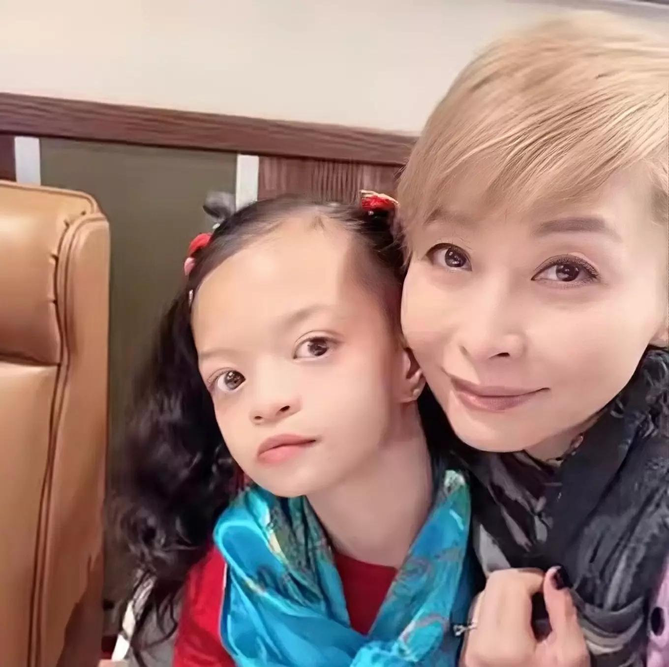 The daughter of a well-known Hong Kong actress celebrates her 12th ...