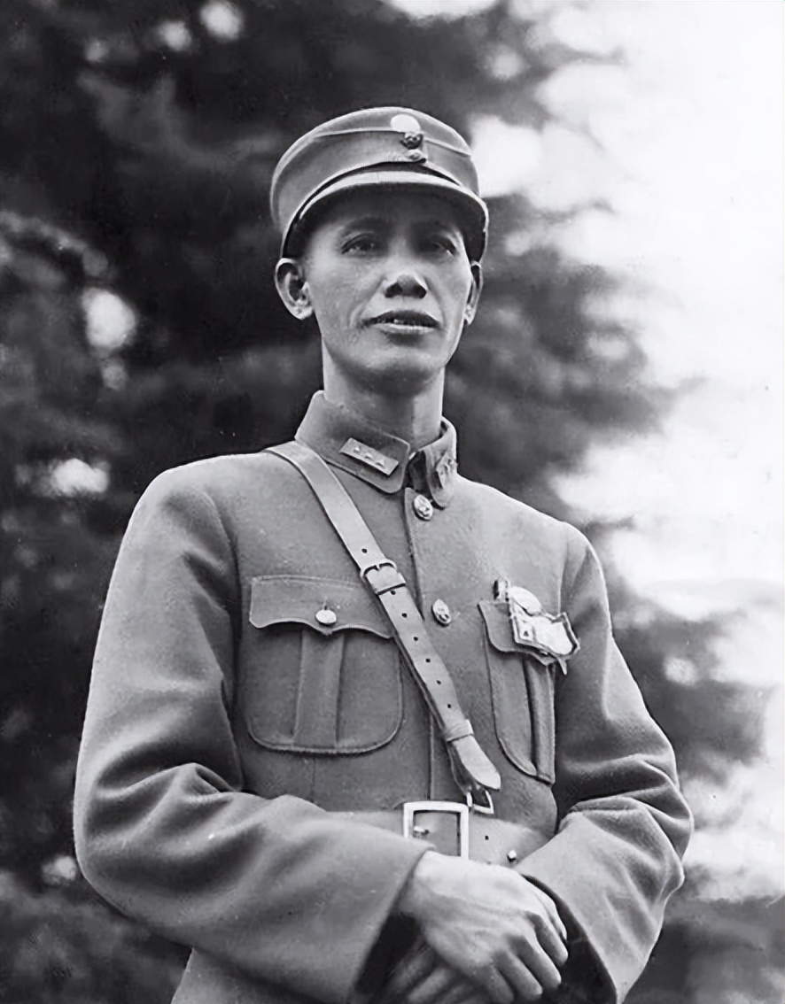 In 1948, Su Yu captured the commander of the army of a country: treat ...