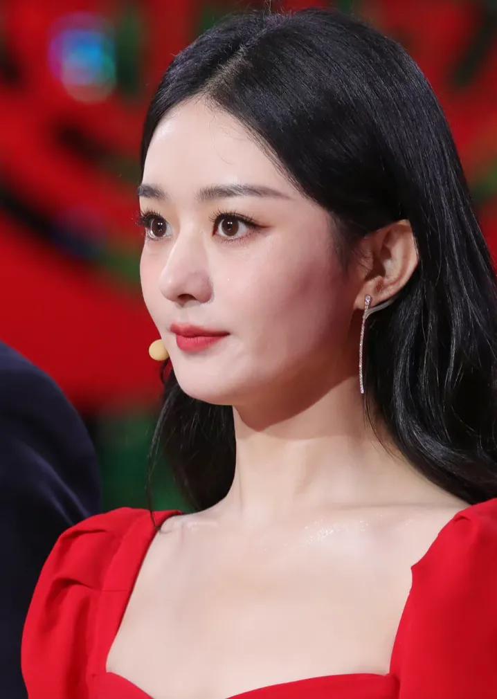 Eat Melon Zhao Liying Bai Yucheng Yi Yi Yang Qianxi Xie Keyin - iMedia