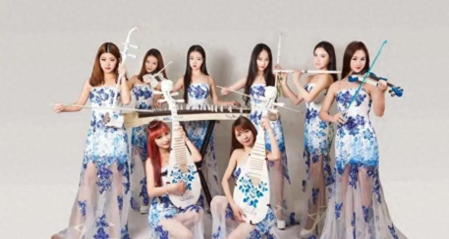 The popular "Twelve Girls Band" gave up China and moved to Japan to ...