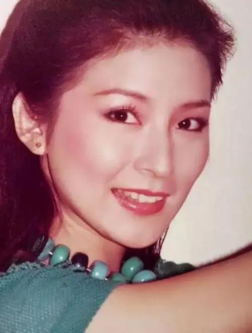 Sexless and loveless, never married, suffering from depression, Chen ...