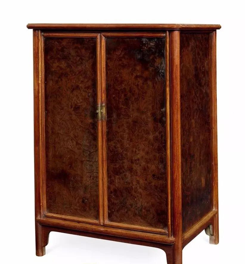 Superior material, "gall wood" furniture throughout the Ming and Qing ...