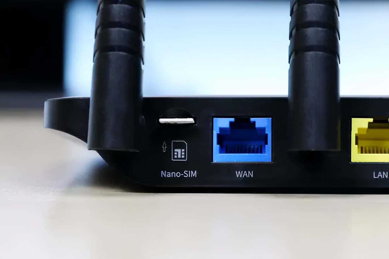 Plug and play, you can surf the Internet without broadband, Dandelion X4C new wireless router ...