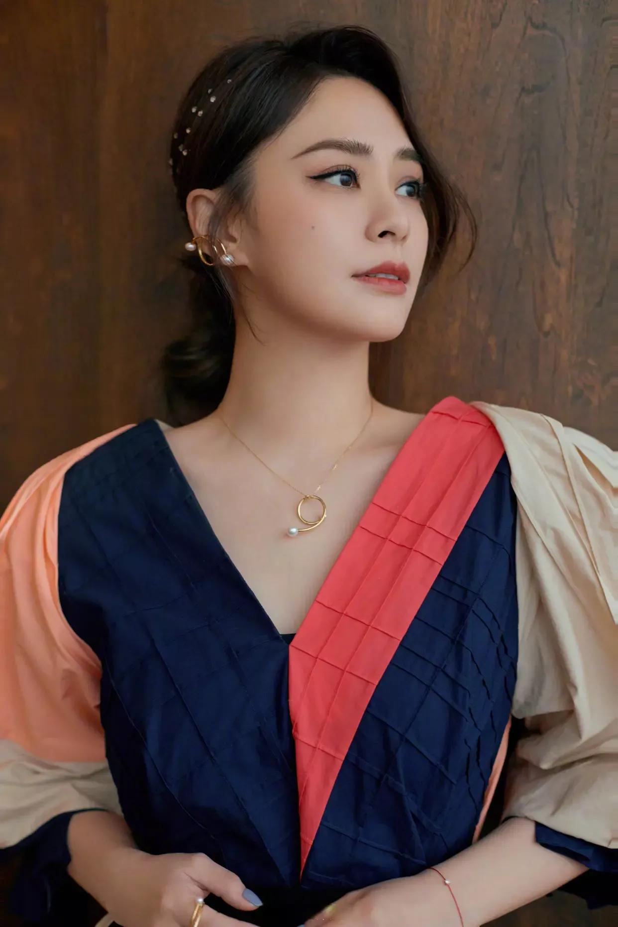 A collection of beautiful photos of Zhong Xintong (1) - iNEWS