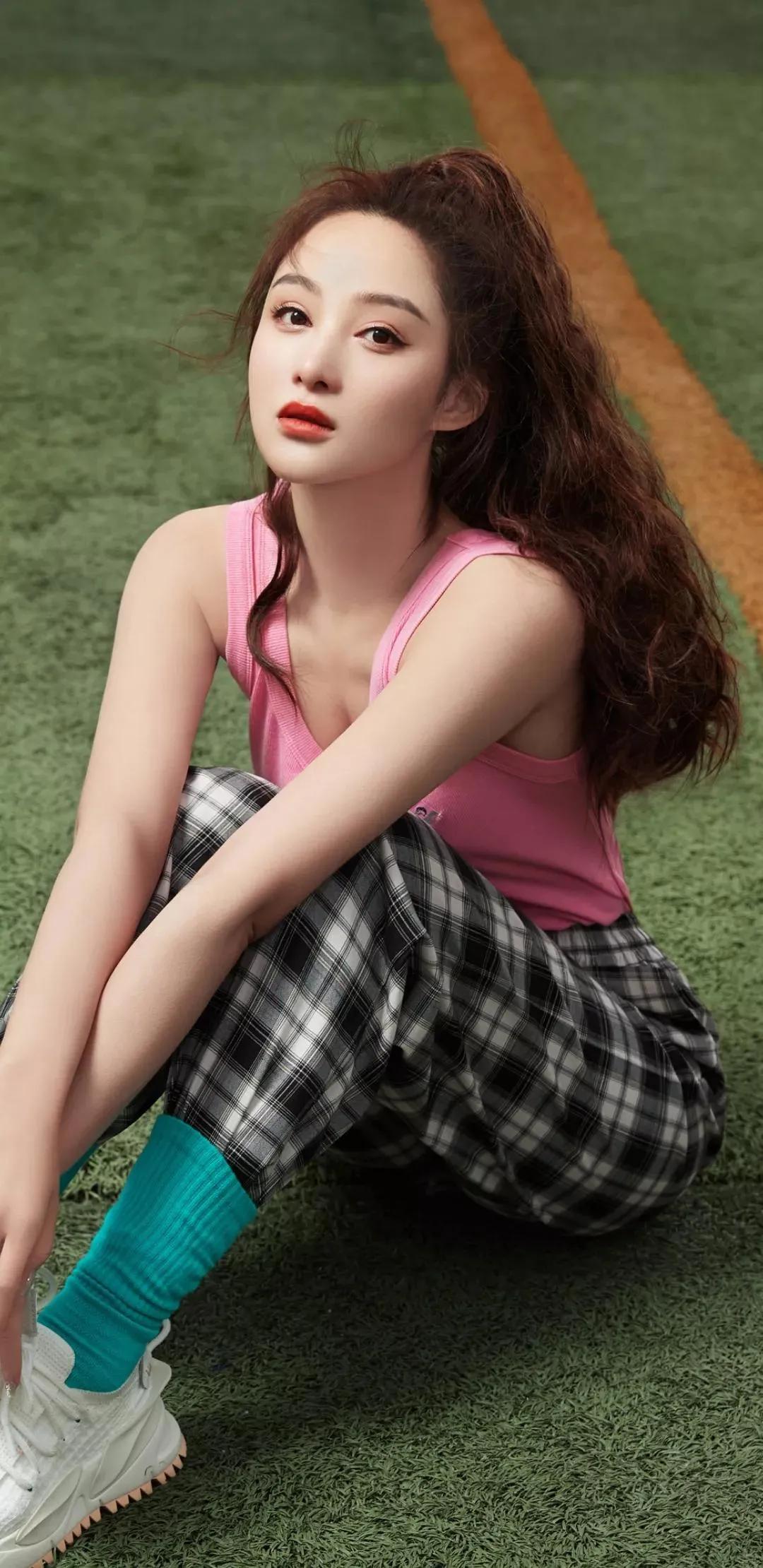 Sun Jialu is so beautiful - iNEWS