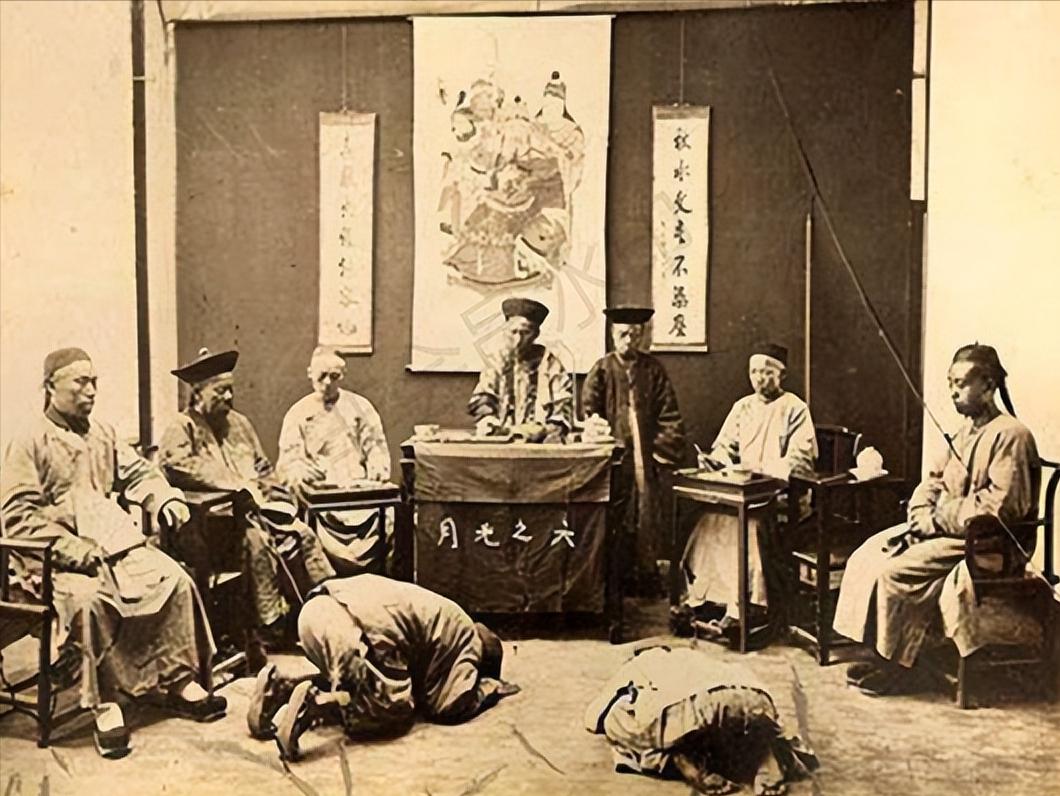 During the Qing Dynasty, how did the government of the Qing Dynasty ...