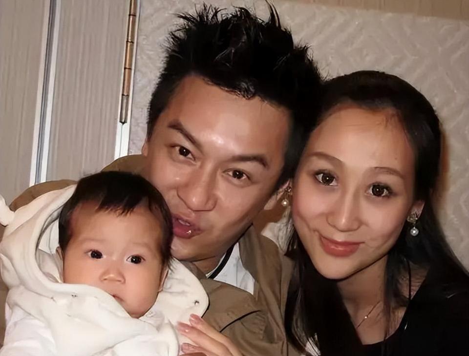 "Chen Haomin's Wife" Jiang Lisha: married a husband 16 years older, and ...