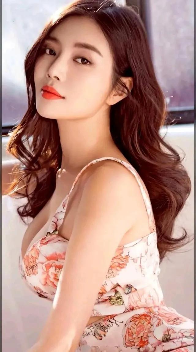Sister In Law Xu Dongdong Sexy Photo Inews