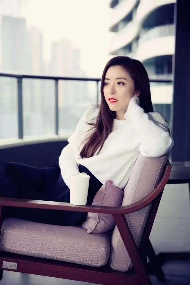 Huang Xiaolei's beautiful pictures - iNEWS