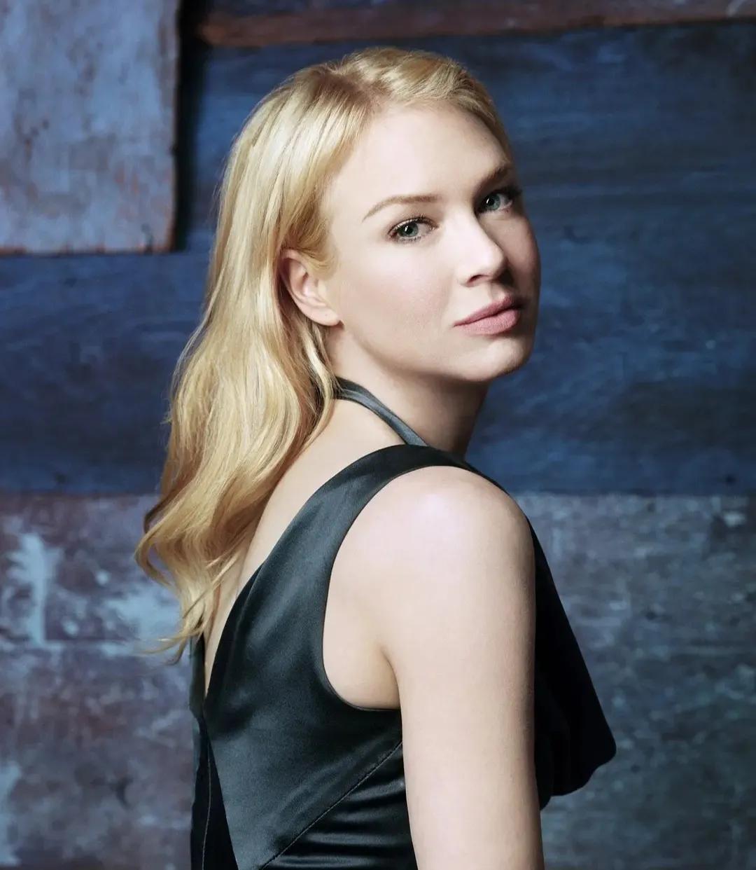 American beauty actress Renee Zellweger - iMedia