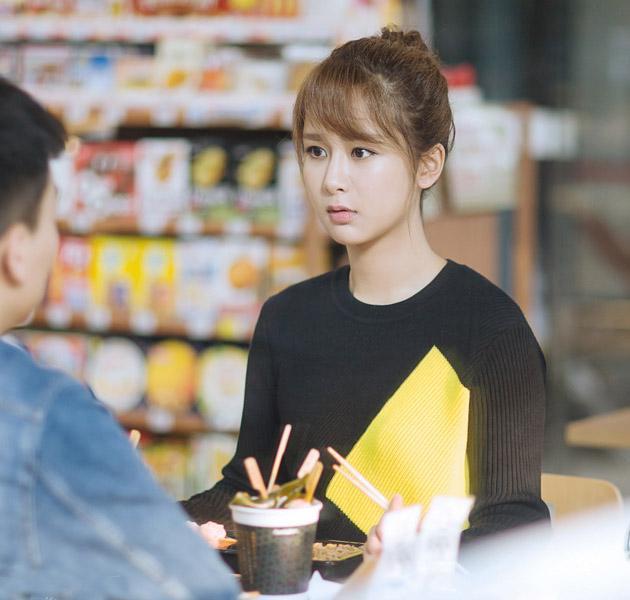 Yang Zi, who debuted as a child star, although not particularly ...