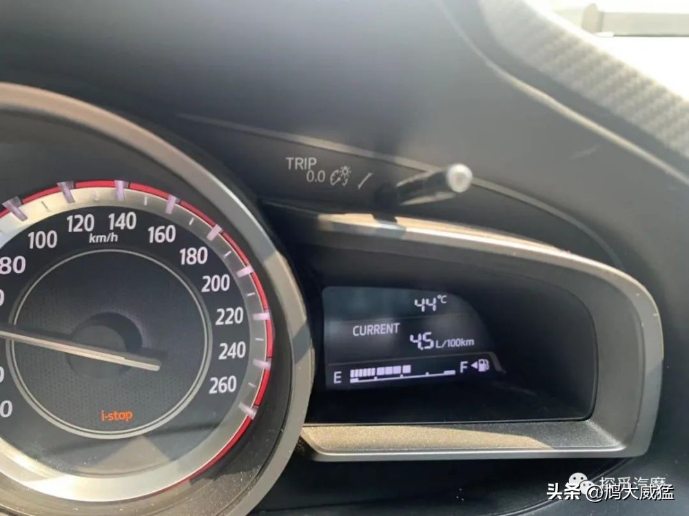 Don't be fooled by its flat pedal Gwangyang Racing X150 Detailed Review ...