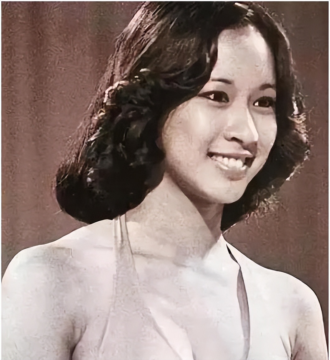 Zhu Lingling: There are three sisters in a family, the elder sister is ...