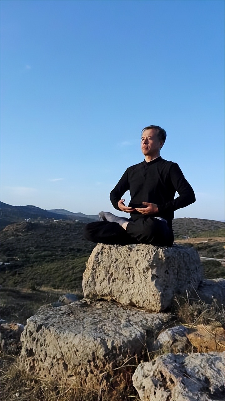 Guizi Ballad: Spreading the Essence of China and Going Global, Clouds ...