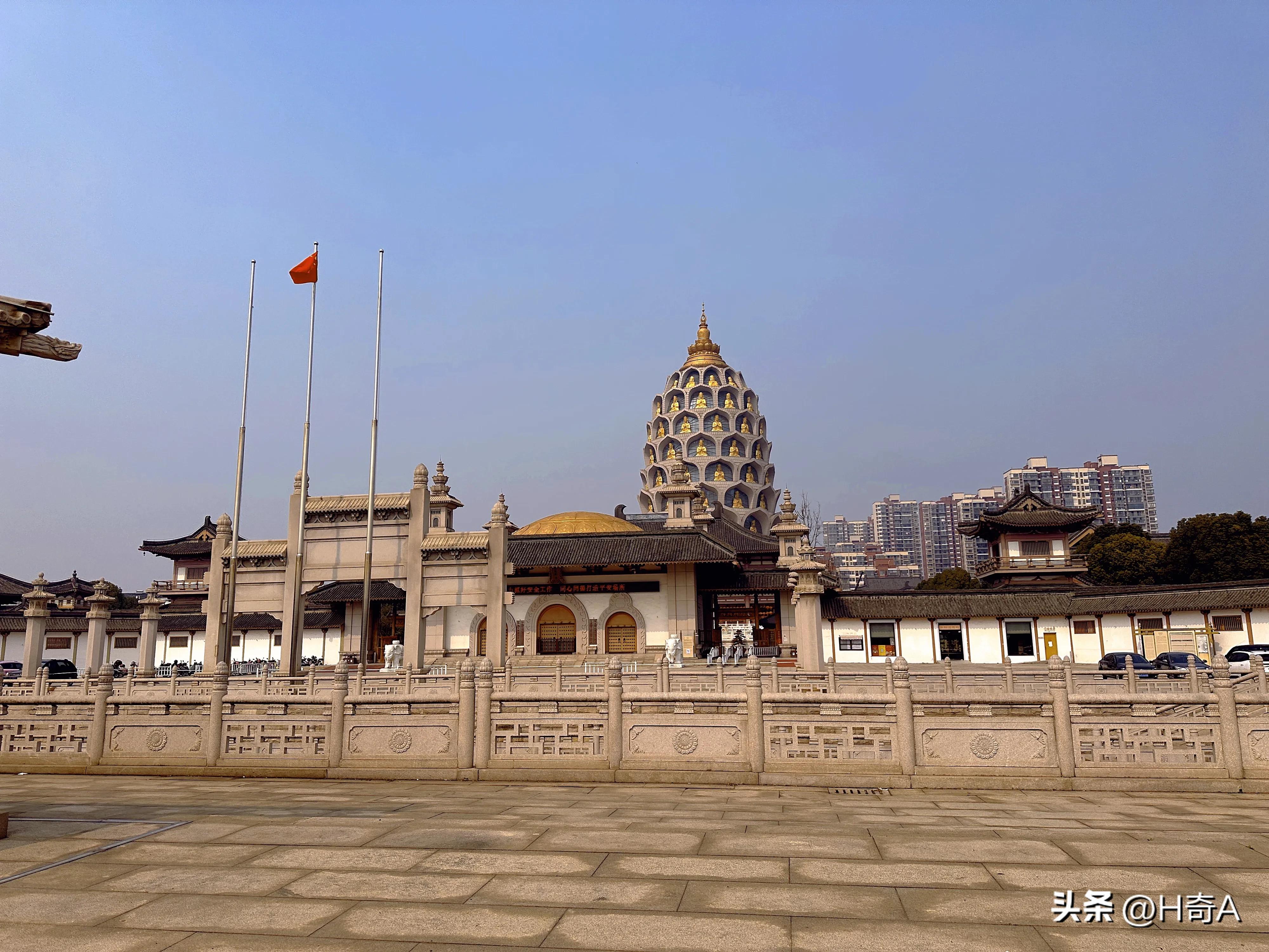 Temple of the Southern Dynasties - Baolin Temple - iNEWS