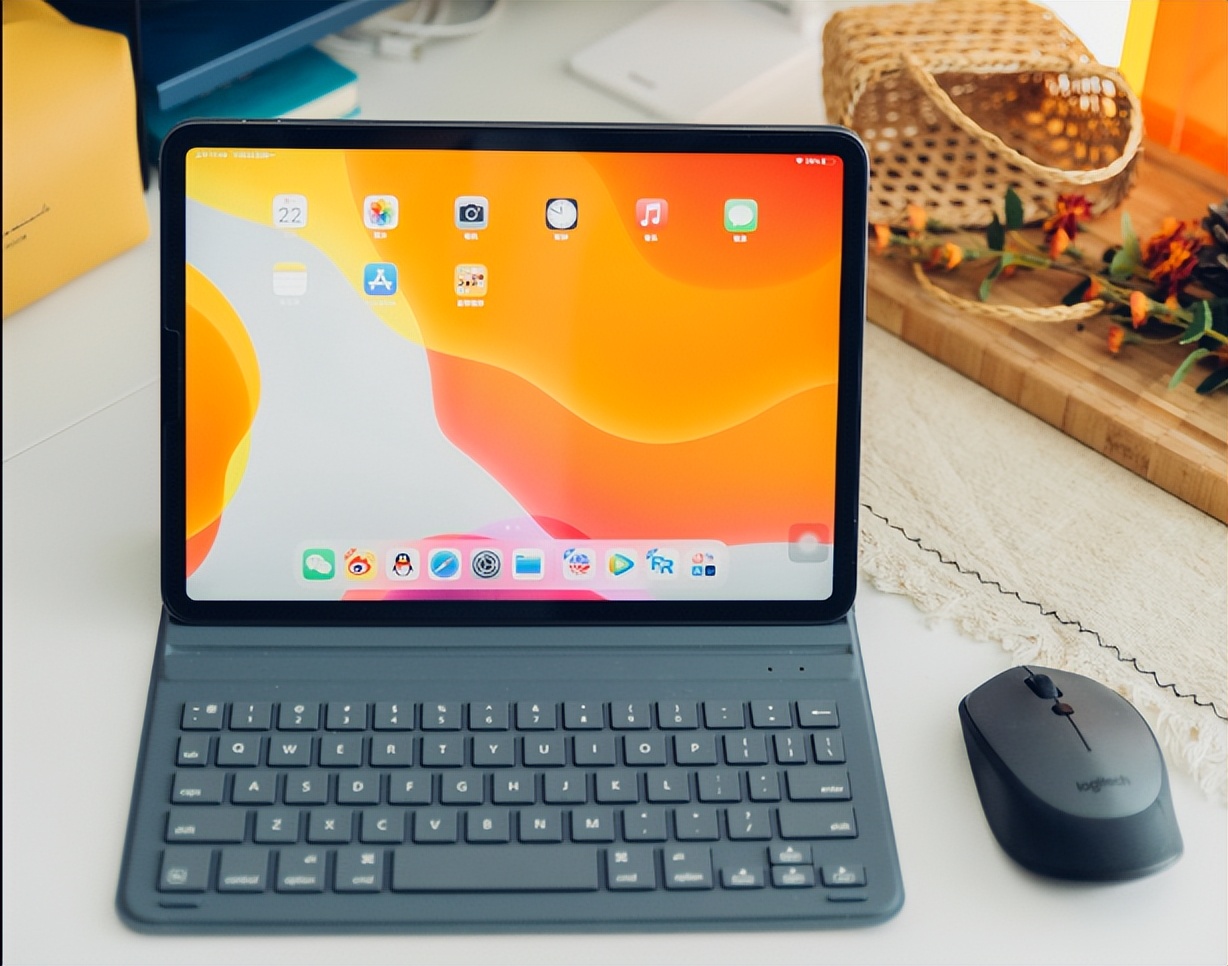 The small size tablet Android is not enough volume! In terms of ...