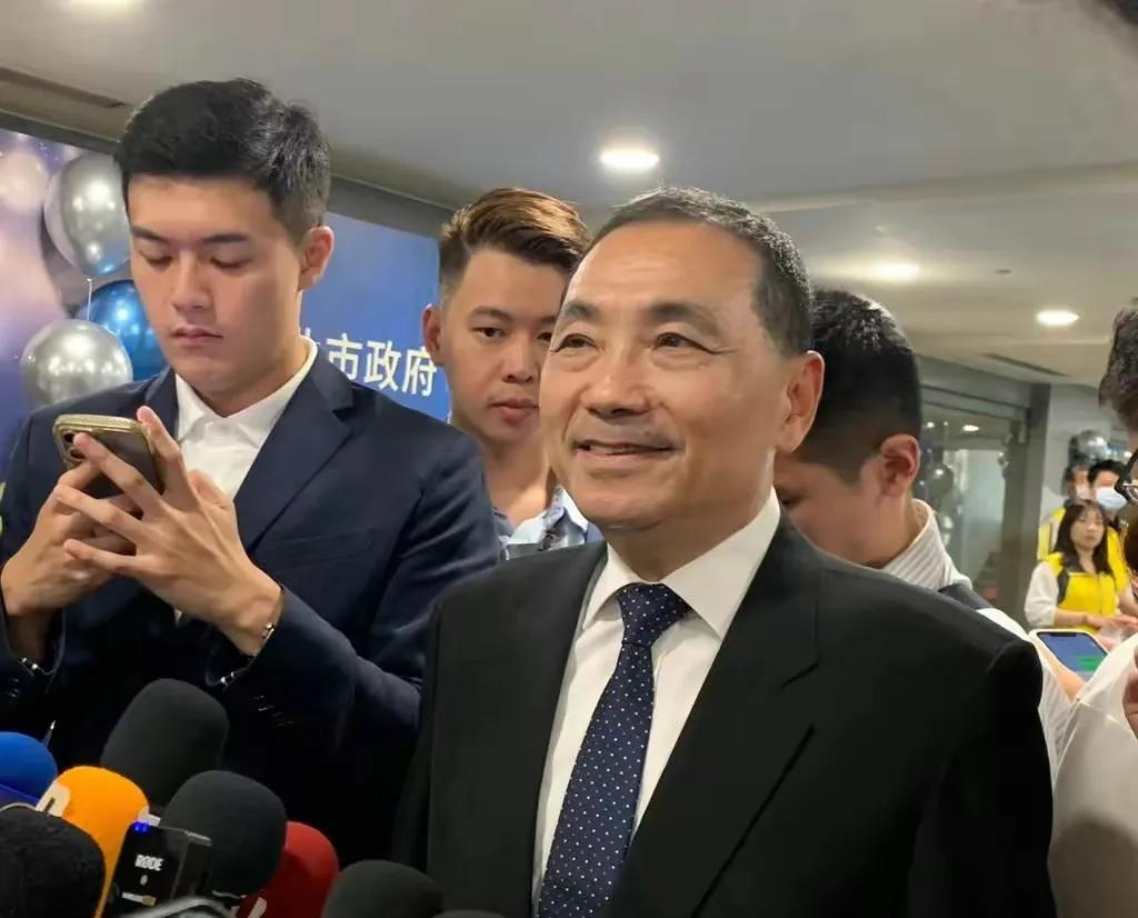 Hou Youyi's latest poll hits new low! The meeting with Han Guoyu is the ...