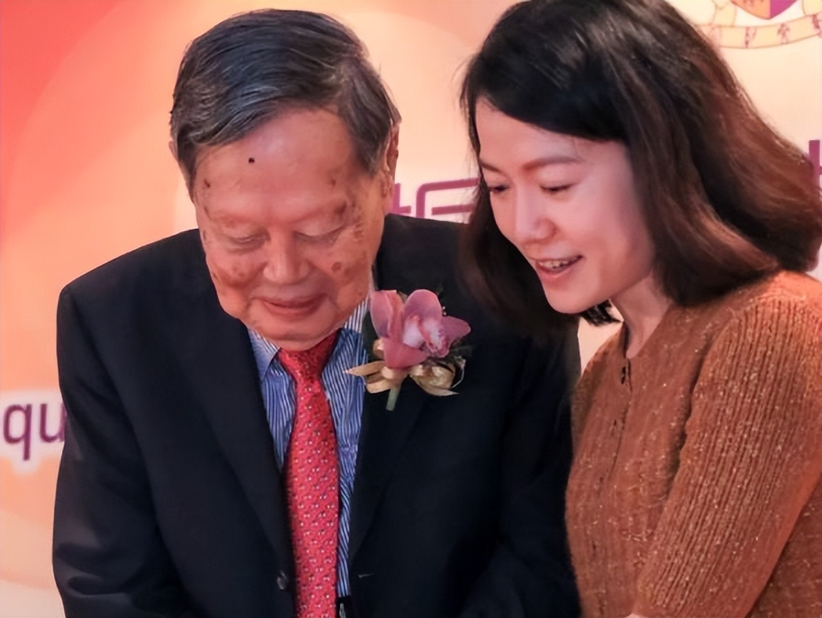 After 87-year-old Ma Yuqin was revealed to have passed away, Li Yucheng ...