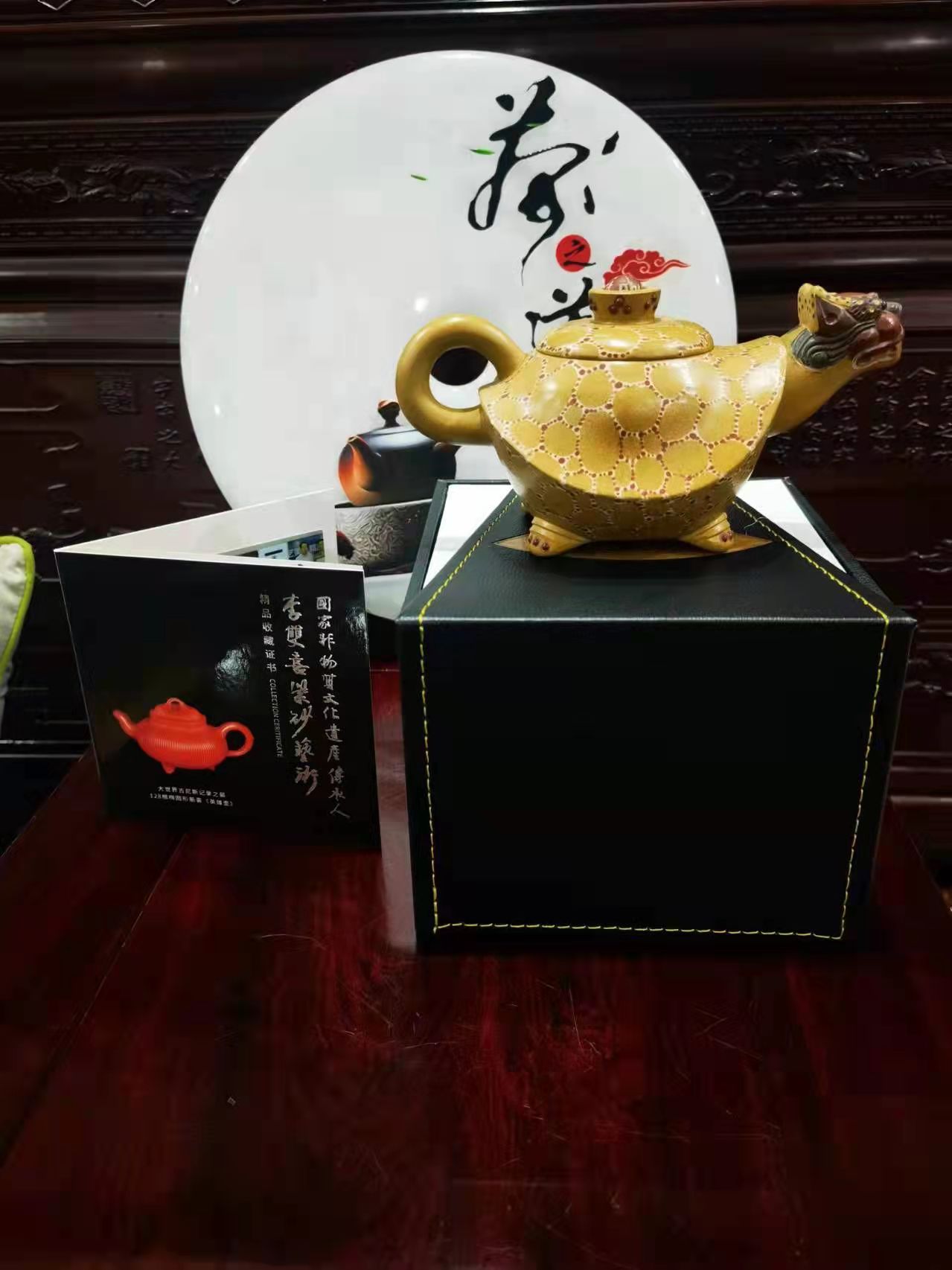 Li Shuangxi, a master of traditional Chinese craftsmanship, was ...