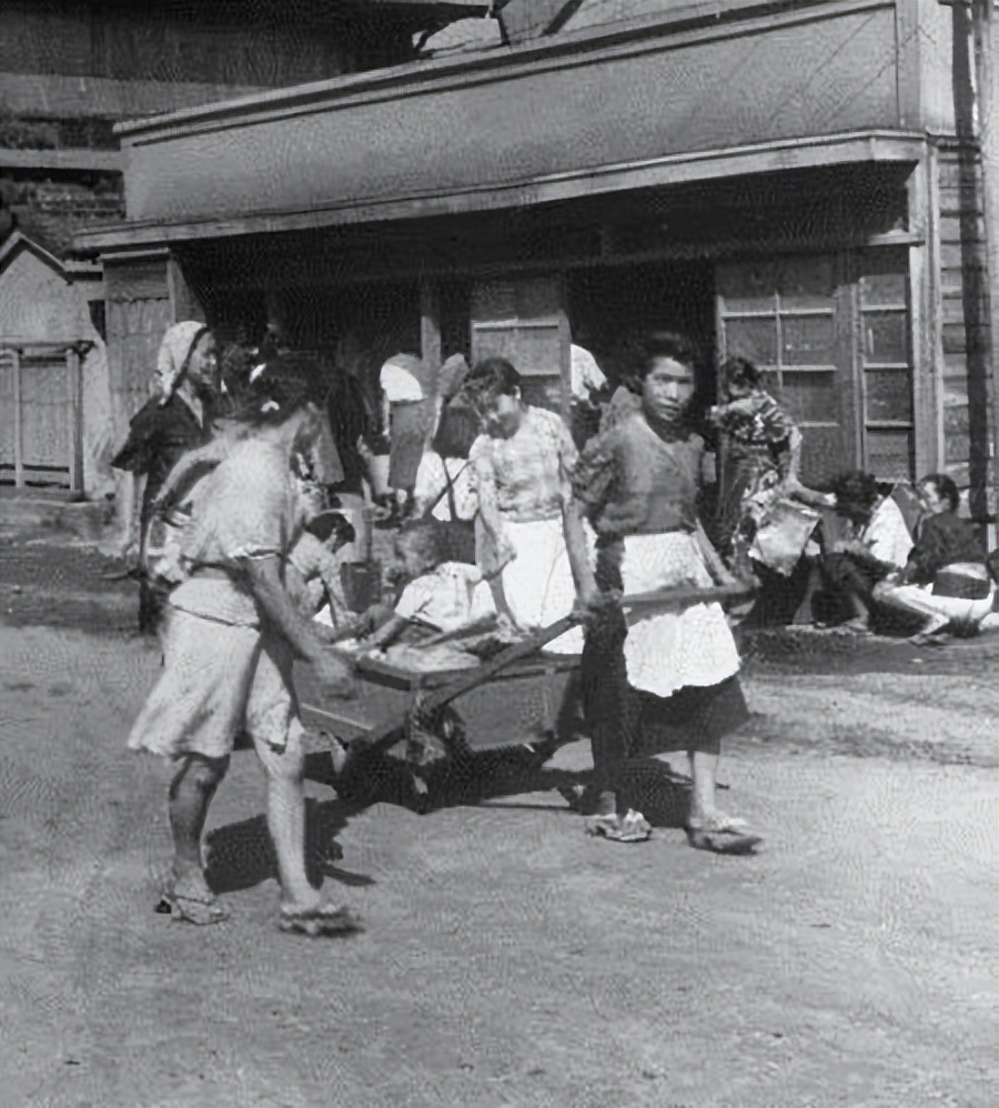 After the end of World War II, Japan analyzed the reasons for its ...