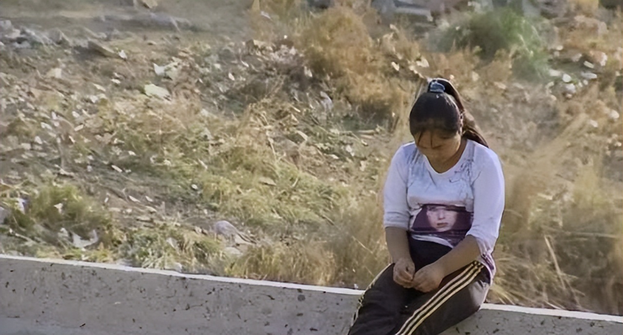 "The Way Out", the different lives of three children from three classes ...