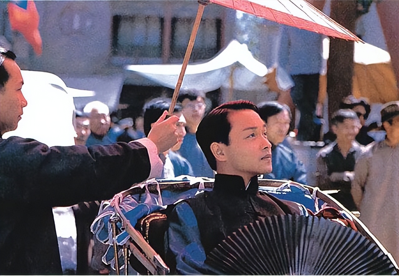 "Farewell My Concubine" is the pinnacle of Chinese film, telling the ...