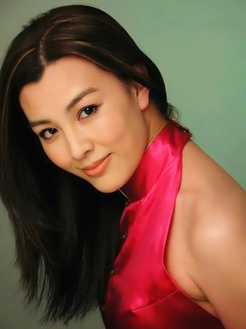 Zhu Yan, a temperamental beauty known as the "No. 1 Green Leaf" in the ...