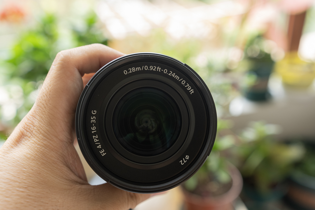 Ultra-light ultra-wide-angle electric zoom lens, Sony 1635PZ experience ...