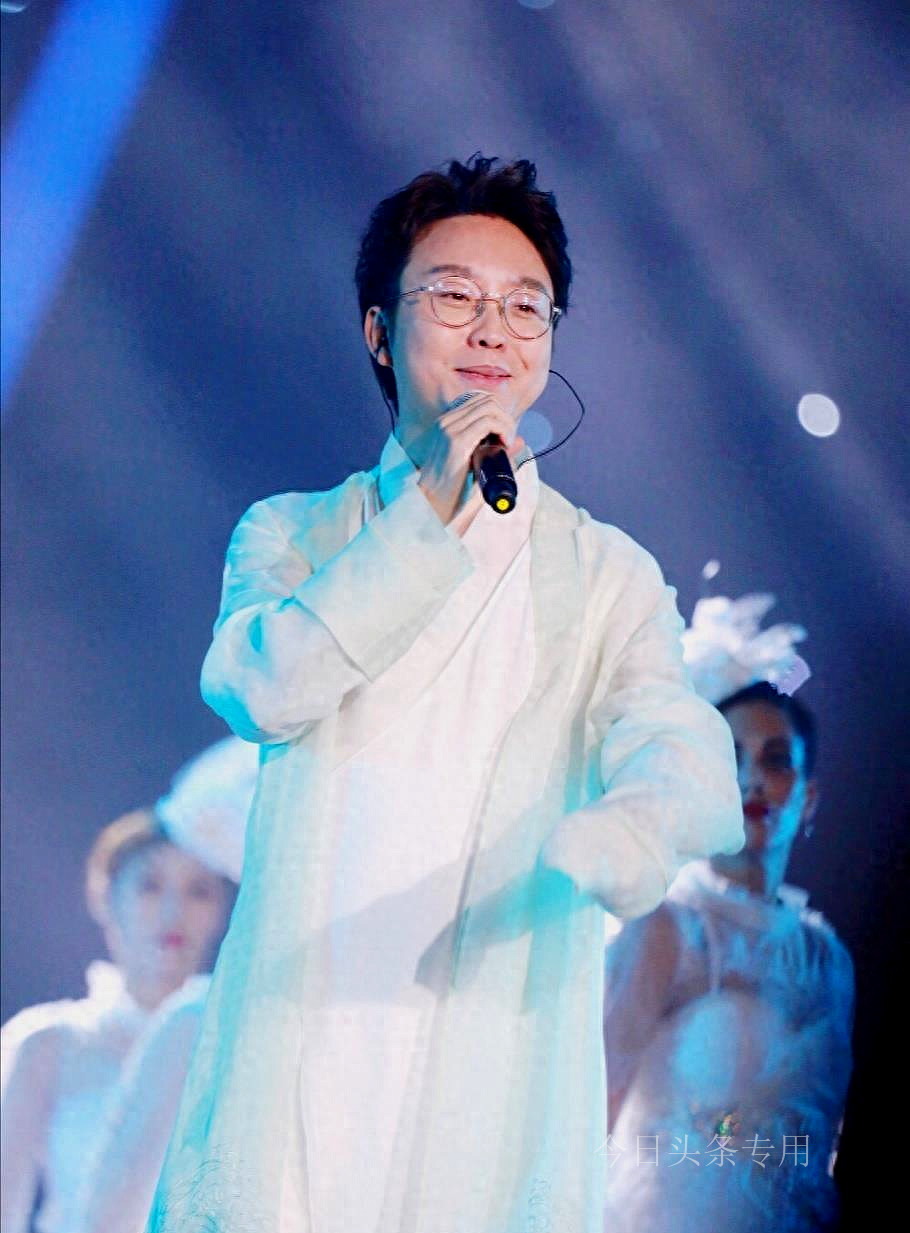 Li Yugang responded domineeringly to Zang Tianshuo: No one is as holy ...