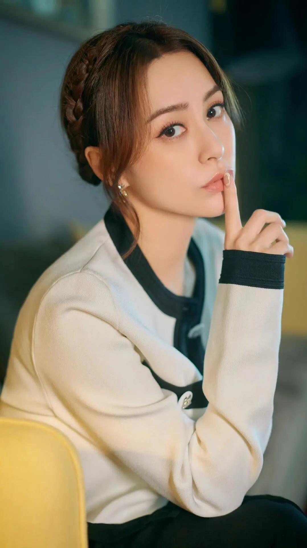 A Jiao's beautiful photos - iNEWS