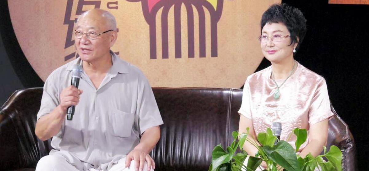 Xiu Qing: became popular with "Murong Fu", married his first girlfriend ...